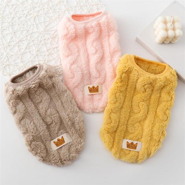 商品情報：カラー：イエロー、ピンク、グリーン、カーキ、レッド、コーヒーサイズ：XS    着丈20CM  胴囲30CM  参考体重0.5-1.5KGS     着丈25CM  胴囲34CM  参考体重1.5-3KGM     着丈30CM ...