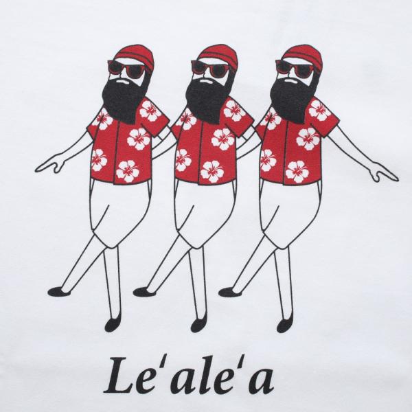 USAコットン日本製のTシャツにアロハシャツをきた3人のかわいいおじさんをプリントされています。着ているだけで楽しくなります。USAコットンを度詰めでヘビーウェイトに編み上げたコシのある生地。これだけしっかりした生地使いでこの価格は驚異的で...