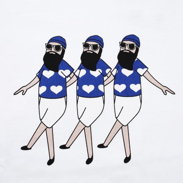 USAコットン日本製のTシャツにハートTシャツをきた3人のかわいいおじさんをプリントされています。着ているだけで楽しくなります。USAコットンを度詰めでヘビーウェイトに編み上げたコシのある生地。これだけしっかりした生地使いでこの価格は驚異的...