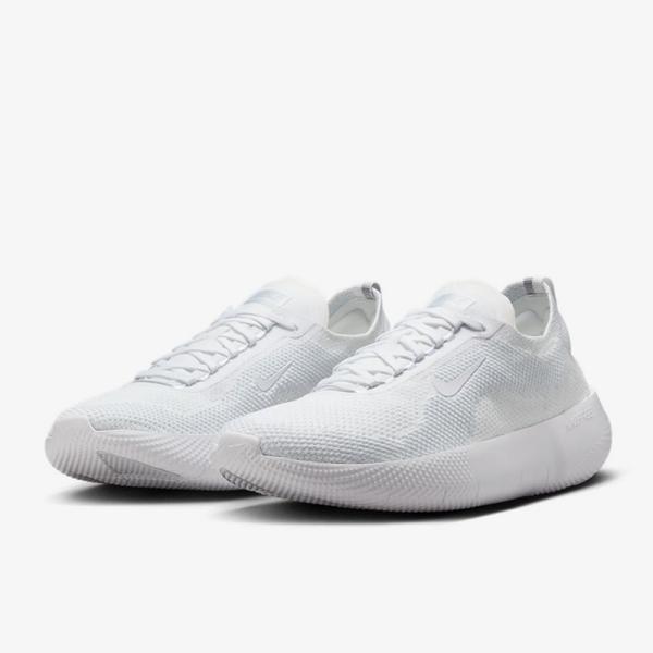 ●カラー●(100)ホワイト/フォトンダスト/ホワイト●サイズ●25.0cm25.5cm26.0cm26.5cm27.0cm27.5cm28.0cm28.5cm29.0cm●素材●【アッパー】合成繊維+合成樹脂【アウトソール】合成底□□□当...