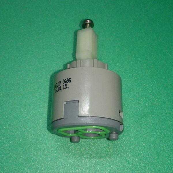 ※商品写真はイメージです。品番で手配いたします。当店ではお客様のご使用環境等の確認・ご案内ができませんので商品の仕様・規格・取替適合の可否につきましてはお間違えの無いようご購入前に今一度メーカーホームページ等でご確認いただきますようお願い申...