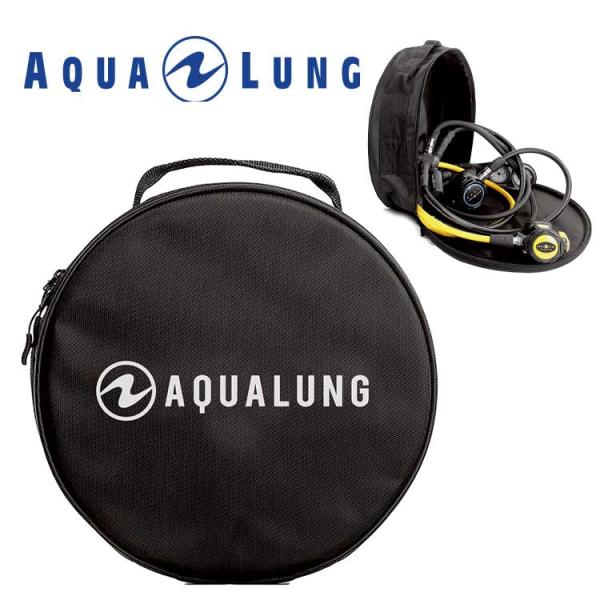 ブランド AQUALUNG / アクアラング。エクスプローラーレギュレーターバッグ。〇ホースのねじれを最小限に抑える六角形〇速乾性のあるエアメッシュ素材〇幅5インチ(3.81cm)の 丈夫な巻きウェビングハンドル〇伸縮可能な取っ手付きのさび...