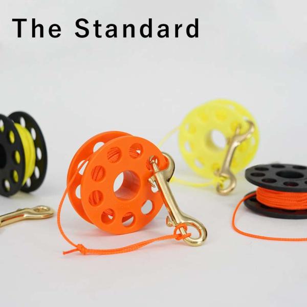 The standard（ザ スタンダード）は、ダイビングやマリンスポーツに必要なアクセサリーを、シンプルで高品質にこだわって提供するブランドです世界のメーカーと連携し、耐久性や使いやすさを追求。水中ライト、ダイビングナイフ、指示棒やカレン...