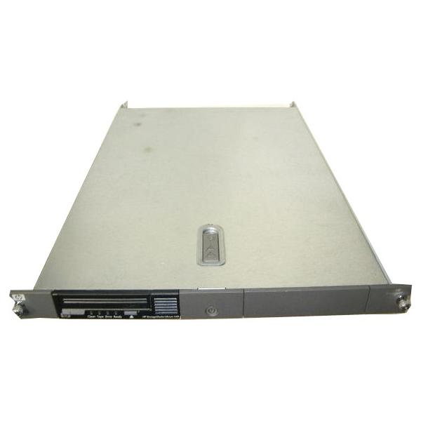 商品名:HP StorageWorks DW028B Ultrium 448 LTO2 テープドライブ状態:中古品。動作確認済みです