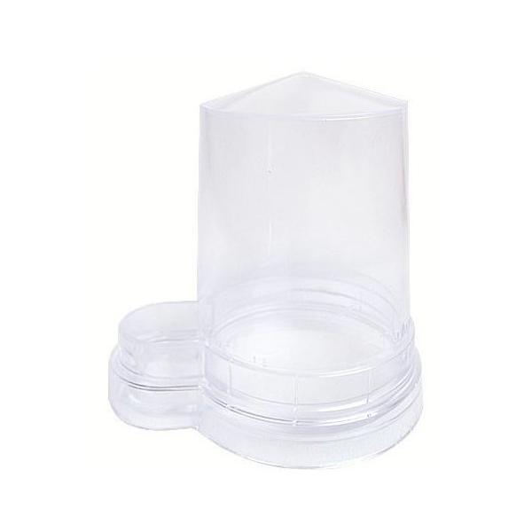 小鳥タンクは小鳥用の床置きタイプ自動給水器です。ヒヨコやウズラに最適です。上下に外せ、洗浄も簡単で衛生的！／抗菌仕様／無色透明なので、中の状態が一目で分かります。／上下取り外し可能で洗うのも簡単です。／250ccも入るので、お留守番時など多...