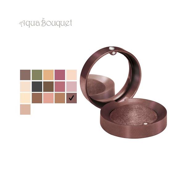 [商品説明]上質な微粒子パウダーが肌にさっと馴染んで、クリームの柔らかさとパウダーの軽さを兼ね備えたテクスチャー。コンパクトなケースには嬉しい鏡付き。品の良いラメ感と豊富なカラーは日本ではなかなか手に入らない逸品です。[オススメ紹介]ブルジ...