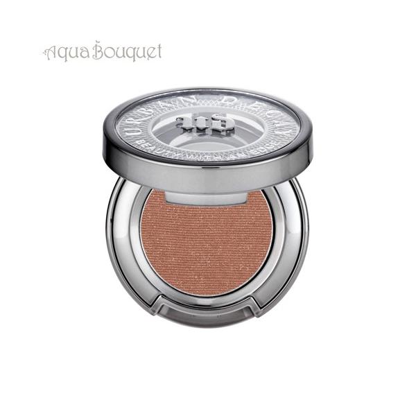 [商品名]アーバンディケイアイシャドウ1.5gショッパー(CHOPPER)[商品説明]・柔らかく、ビロードのような質感・濃密でうっとりするような発色・滑らかに密着し、ムラになりにくい・長時間仕上がりキープでヨレにくい発色力を高める「ピグメン...