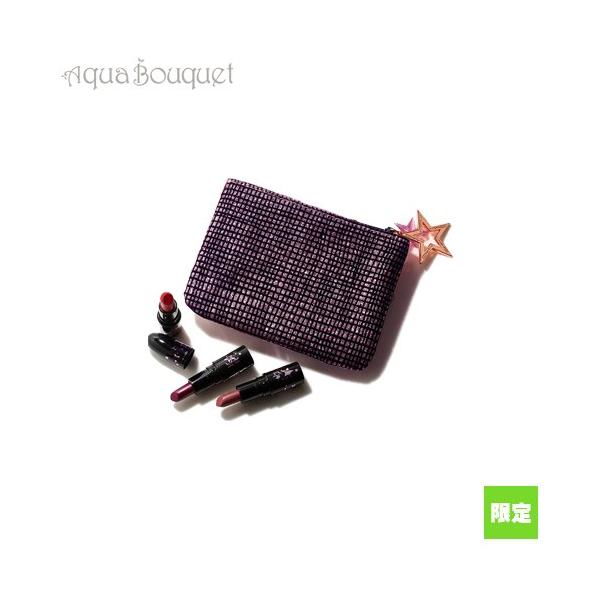 [商品名]マックラッキースターズリップスティックキット（＃ヴィブラント）3x1.7g[商品説明]美しいカラーと質感で口元を引き立てる、限定カラーパッケージのミニサイズのリップスティックキットです。スターモチーフがホリデー気分を盛り上げる、限...