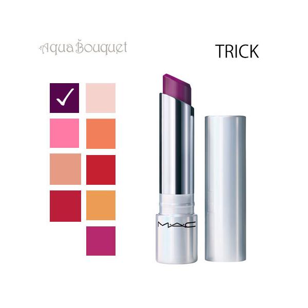 [商品名]マックグロープレイテンダートークリップバーム[商品説明]洒落っ気と血色感を両立した、M・A・Cならではのリップバーム。唇の水分量次第でひとりひとり異なるカラーに変化し、あなただけのカラーに。頬骨につけることでツヤと血色感を与えるチ...