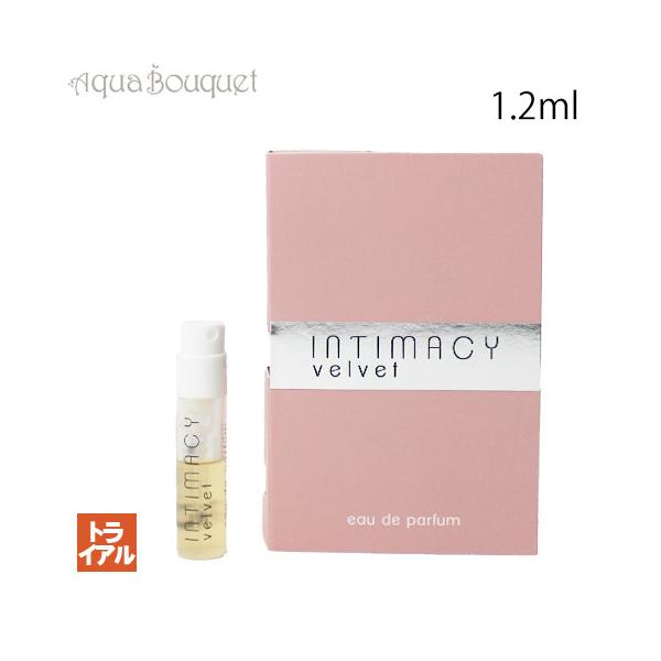 [商品名]インティマシーベルベットオードパルファム1.2ml[商品説明]ピンクのベルベットの柔らかな雲の上で夢を見ましょう。オリエンタルでフローラルなベルベットの香りが、官能的なバラのヴェールで包み込みます。『インティマシーベルベット』は、...