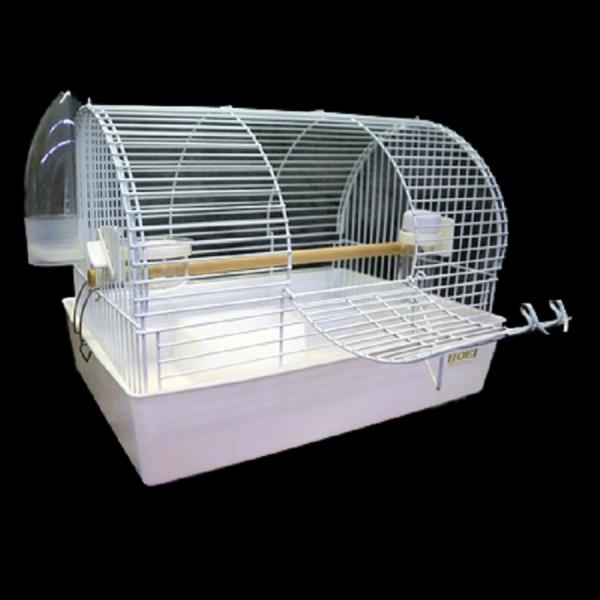 散歩・旅行・通院などお出かけするのに大活躍のキャリーです。止まり木＆エサ入れ＆水入れ付なので、手乗りであれば、ヒナの時から親鳥まで飼育することもできます。◎おすすめの鳥：セキセイインコ・文鳥・十姉妹など手乗り鳥を飼育する場合、冬季に温度が下...