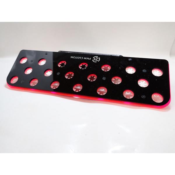 メーカー：PNW Custom●特徴plugを最大２０個挿すことが可能です。蛍光ピンクがLEDでより綺麗に見えます。本体サイズ約１０ｉｎ x ４ｉｎ （２５．４ｃｍ×１０．１６ｃｍ）マグネットは１つ付属します。水槽厚１２．７ｍｍまで対応です。