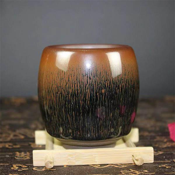 商 品 名：曜変茶器【天目茶碗の寸法】　直径：約73mm。　高さ：約78mm。【名称】:中国建陽(コンヤン）。職人手作りですので形や色、大きさは１つ１つ異なります。※厳重に梱包しておりますが、陶器の性質上、配送時に強い衝撃が加わると稀に破損...