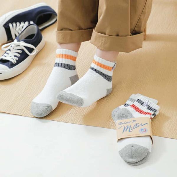MILLER(ミラー)より、アソート ショート ソックス 3足組をご紹介します。品質、履き心地、価格、デザインに優れた3Pソックス。ワントーンでシンプルなデザインに、履き口のアクセントカラーがポイントになっています。人気のパイル編みソックス...