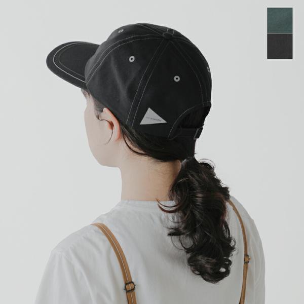 <p>and wander(アンドワンダー)より、撥水6パネルキャップ“PE/CO cap”のご紹介です。リサイクルポリエステルとオーガニックコットンの混紡糸を高密度に織り上げたサスティナブル生地を使用したキャップです。後ろに付...