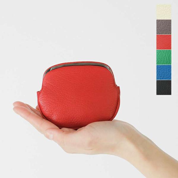 mononogu(モノノグ)より、ゴートレザー がま口 コインケースのご紹介です。変形がま口を使ったミニポーチです。ワンタッチで開閉できます。装飾の無いシンプルなデザインが大人かわいいアイテム。内側には小さなポケットがひとつついています。コ...