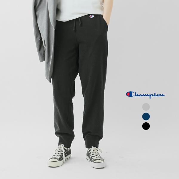 Champion(チャンピオン)より、ライトウェイトスウェットパンツをご紹介します。日常に取り入れやすいシンプルなデザインで、シーンやシーズンを選ばず着用できるユーティリティアイテム。ワタリから裾にかけて細くなるテーパードシルエットで、裾口...