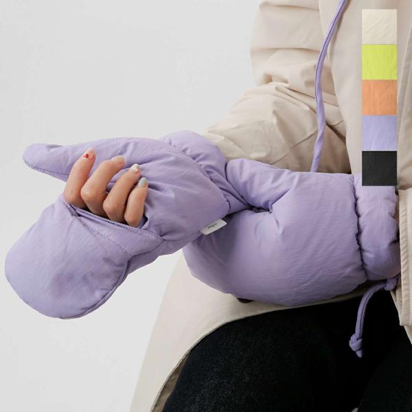 miffew(ミフュー)より、ダウン ミトン “DOWN MITTENS”をご紹介します。もこっと丸みのあるフォルムが愛らしいダウン入りミトン。手に着用するのはもちろん、付属の丸紐をつなげて首から下げれば、スタイリングのアクセントにもなりま...