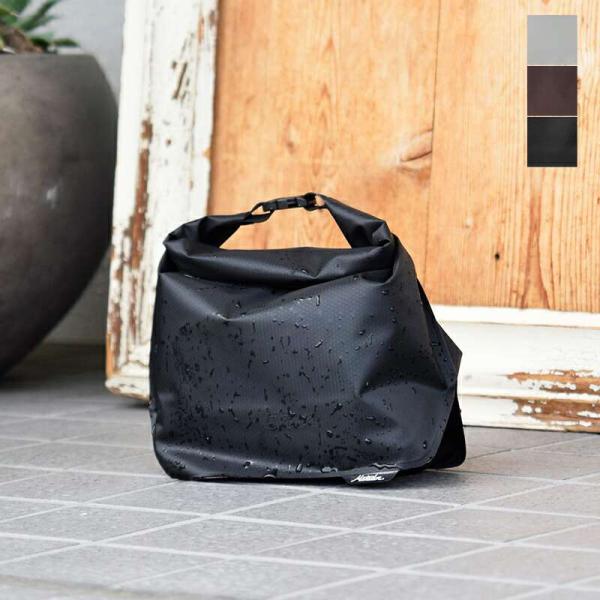 Matador(マタドール)よりMTD フラットパック トイレタリーケース “FLATPAK TOILETRY CASE”のご紹介です。軽量、完全防水、透湿防水性のテクノロジーで蓋をしても濡れた内容物を乾かすことのできる、ご旅行やアウトドア...