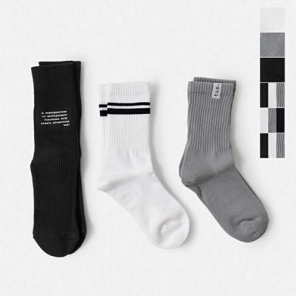 tus+(タスプラス)より3カラー パック ソックス “3COLOR / 3MIX COLOR PACK SOCKS”のご紹介です。おトクな3点セットでスタイリングの幅が広がるソックス。シンプルながらも個性的なデザインが魅力です。柔らかで履...