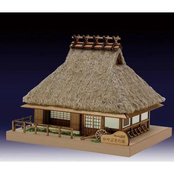 製品名：ミニ建築 No.5　かやぶきの家完成サイズ：全幅：150mm、奥行：120mm、全高：120mm製作参考時間：8時間難易度：★☆☆☆☆　1材質：ヒノキ・アガチス・マホガニー等の天然木、他付属品：カラー組立説明書梱包サイズ：110mm...