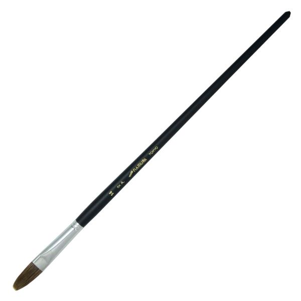 OXAはヨーロッパ産の牡牛の耳毛を選別して造られています。古くから良質な絵筆材料として使われているもので、軟毛では、セーブルに準ずる優れた味があり、丸筆は水彩用としても多くの専門家に愛用されています。穂先の種類・形状 ： 平規格・号数・No...