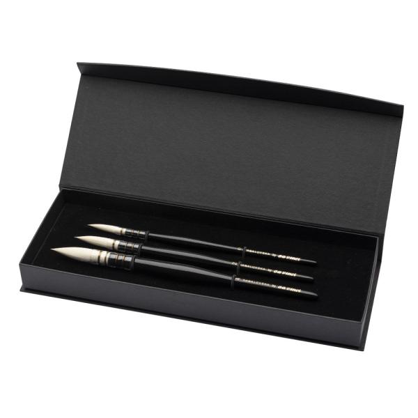 ヨーロッパを代表する、ドイツの高級画筆メーカー・ダ ヴィンチの水彩筆「casaneo」。入手が難しくなっているカザンリスに代わる合成繊維毛「CASANEO」を使用しています。CASANEO（カザネオ）は合成繊維でありながら非常に柔らかく、弾...