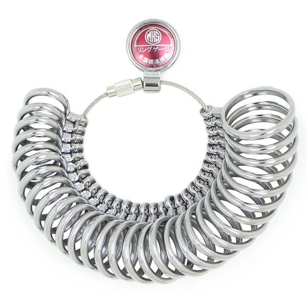 ＃1〜＃30指のサイズを計る際に使用します。※商品画像について※商品には含まれていない材料・道具を使った作成見本画像や、別品番（別デザイン）の商品を使った使用例画像が掲載されている場合があります。ご注文の際には、商品名や商品詳細（説明文）を...