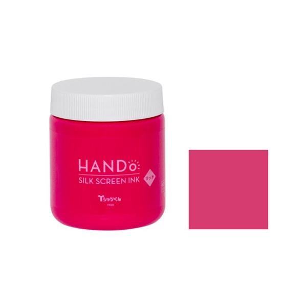 ＜特徴：シルクスクリーンインク　リッチ　300g＞濃色生地にも発色しやすいリッチタイプ。シルクスクリーンプリントが初めての方にも使いやすい、にじみにくく発色のよいインクです。ワンちゃん・ネコちゃんなどのペット用品やベビー用品にもお使いいただ...