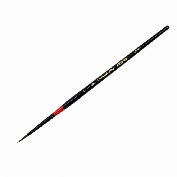 キャムロンプロCAMLON PROキャムロンプロは、油彩、アクリル、水彩と幅広い適性を発揮するナイロン画筆のロングセラーです。シャープな描き味、絵具離れの良さが特徴で、用途に合わせて穂先の形状もいろいろ選べます。620毛／ナイロン毛（キャム...