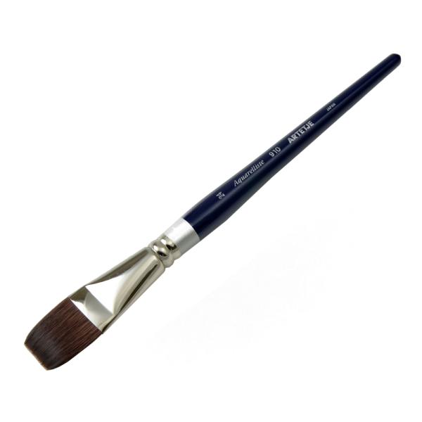 アクアレリストAquarellisteアクアレリスト900シリーズは、ナイロン毛の特徴である「まとまり、復元力、耐久性の良さ」に加え、新開発のナイロン毛[PTB 捲縮毛]をブレンドすることで、天然毛同等の質感を持ち、優れた保水力はリス毛を超...