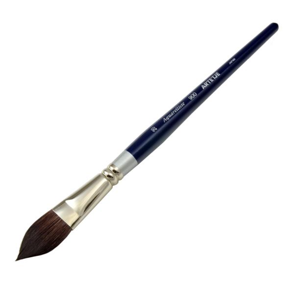 アクアレリストAquarellisteアクアレリスト900シリーズは、ナイロン毛の特徴である「まとまり、復元力、耐久性の良さ」に加え、新開発のナイロン毛[PTB 捲縮毛]をブレンドすることで、天然毛同等の質感を持ち、優れた保水力はリス毛を超...