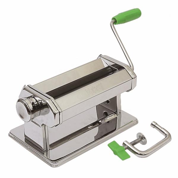 ステンレス製。ローラーの幅は、約17.5ｃｍと広く、フッ素樹脂加工されているため粘土が付着しにくい作りです。厚さは9段階に調整できます。幅24.5×奥行15×高さ13ｃｍ質量1.9ｋｇハンドル長さ23ｃｍ