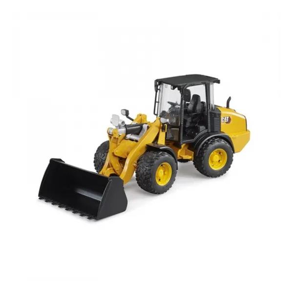 CATホイールローダーは、生産性、燃料効率、ドライバーの快適さに関して高い基準を設定されたオールラウンダーの建設車両です。他のホイールローダーと同様に、関節式ステアリング、ローディング アームおよび取り外し可能なローディング ショベルが備わ...
