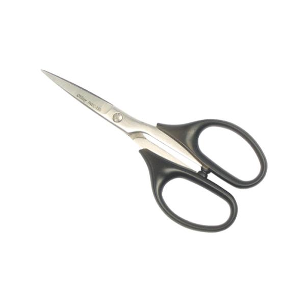 【特徴】刃物の産地として古くから知られる岐阜県関市。丸章工業が手がけるはさみブランド SILKY (シルキー)は、絹が擦れ合うような滑らかな切り心地冷間鍛造で400t油圧プレスで強く圧縮された刃材は衝撃に強く、耐摩耗性に優れています。刃の裏...