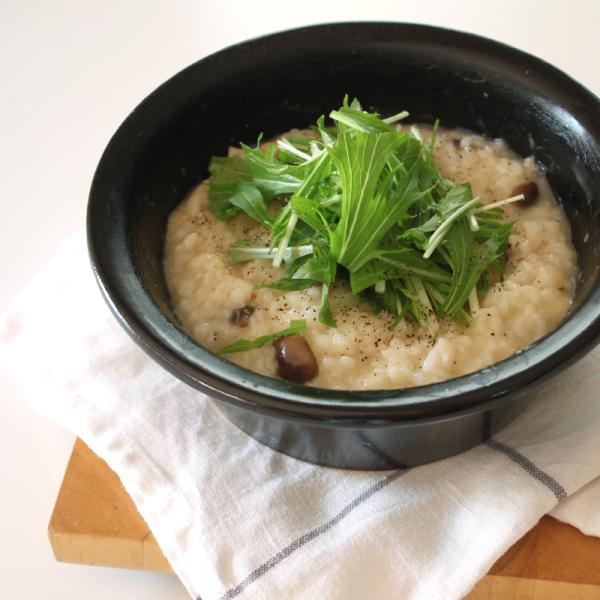 4th market stuck スタック ポット 6号鍋 土鍋 なべ ナベ 食器 1人用 スタッキング 耐熱陶器【サイズ】φ20×H8cm【容量】750cc（1人用)【材質】耐熱陶器【生産国】日本【備考】直火、オーブン、電子レンジ使用可。...