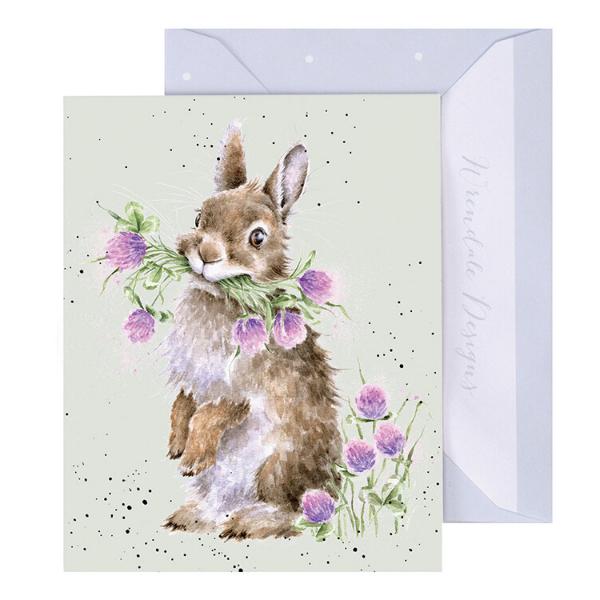 活き活きとした動物たちのミニカード。クローバー(シロツメクサ)のお花を咥えた子うさぎさん。作品名の「Head Clover Heels」は、「Head Over Heels(すっかり夢中)」の言葉遊び。カードの内側は白無地なので、アレンジ自...