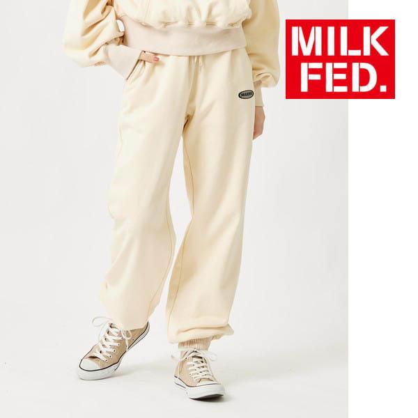 ＼＼カジュアル派におすすめ！ゆったりシルエットのスウェットパンツ／／■気心地の良い程よい厚みの裏毛素材を使用■腰回りはゴムとスピンドルでフィット感を自由に調整できます■ポケット下に入ったワンポイントのMILKFED.ロゴ刺繍がアクセント■パ...