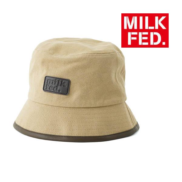 ＼＼パイピングデザインのバケハ／／薄手のキャンバス素材のバケットハットに合皮のワッペンとパイピングでシックな装いにもピッタリなアイテム。レディーな装いのワンピースとも好相性です◎頭回り内側にはアジャスター付きでサイズ調整が可能。高さ9 頭周...