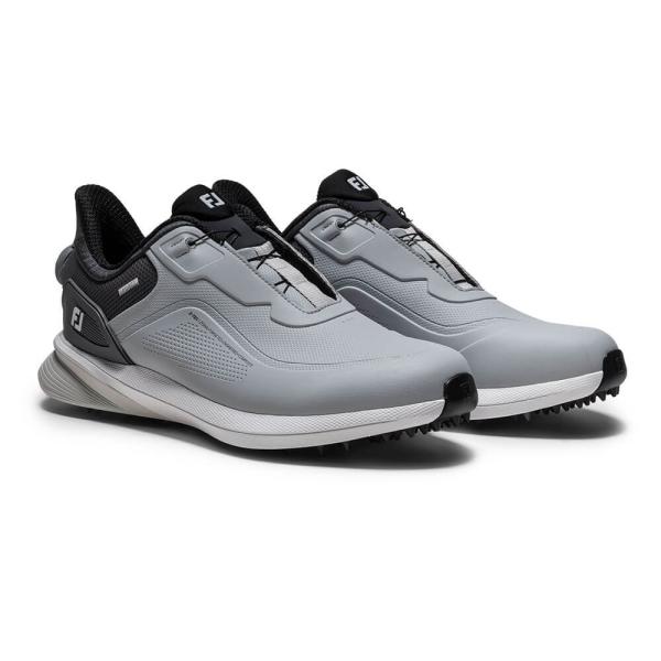 素材：防水人工皮革サイズ：24.5〜28.0cmウィズ：WIDE・商品在庫につきまして在庫管理システム連動により、当店が運営する複数ショッピングサイトと共有の設定になっております。数分間隔での在庫情報更新になりますのでご注文のタイミングによ...