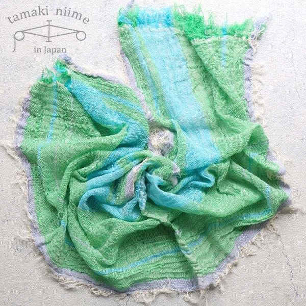 tamaki niimeの原点と言えるroots shawl。その特徴は、他では体験できないような柔らかさと色のバリエーションにあります。smallサイズはより多くの人にtamaki niimeを知ってもらえるようにつくったサイズ。通常の織...
