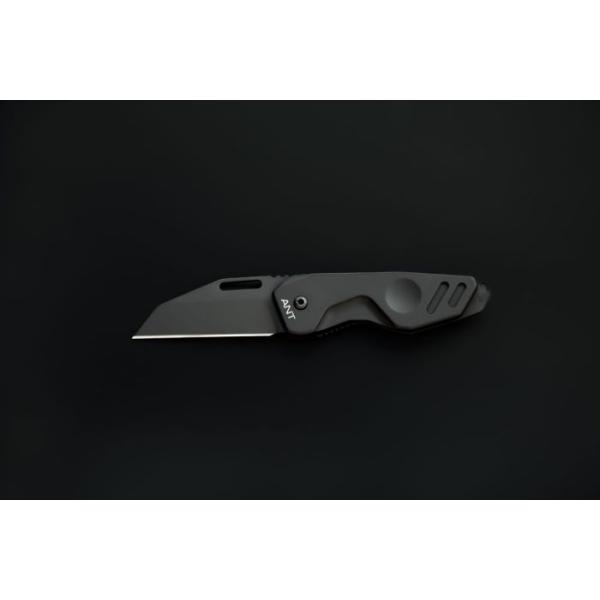 エストレイマ ラティオ ER0467BLK ANT 折り畳み ナイフ N690 ブラック EXTREMA RATIO