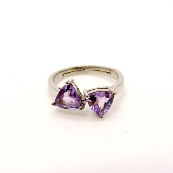 天然アメジスト　リング（指輪）　Silver925　金属アレルギー対策イーコーティング素材　　　天然アメジスト　　　Silver925 金属アレルギー対策イーコーティングサイズリング　　　　　　　　　　　フリーサイズ　『愛の守護石』『真実の...