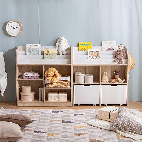 絵本収納、オープンタイプと引出タイプの収納２点セットです。子どもが自分で絵本を探しやすく取りやすく収納できるタイプ。２つ並べておもちゃも絵本もすっきり収納できます。【オープンタイプ】商品重量：約21.6kg※組み立て時間:2人以上で約60分...