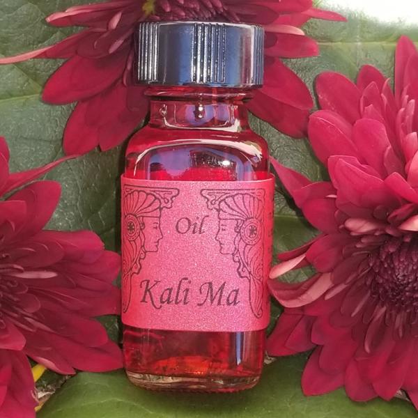 2021年の女神シリーズオイルは、この新年に皆さんすべてが愛されていると感じ、守られ、バランスがとれて安定感を感じられるようにと製作しました。Kali Ma - 【カリ・マ】オイル - 2021年女神オイルシリーズこのヒンズー教の女神は私の...