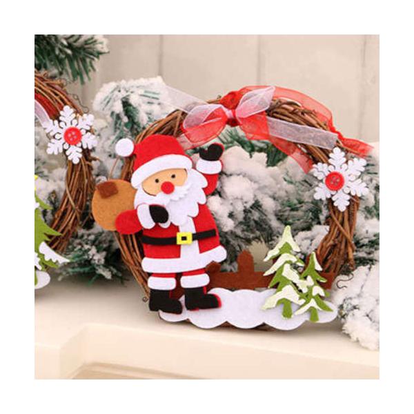 【発売日：2021年11月25日】サンタ、スノーマン、ツリー、雪の結晶とクリスマスアイテムがぎゅっと詰まったデザインのミニリースです。目に入るたびにクリスマスのワクワク感が強くなります。直径15cmとやや小ぶりのサイズ感なので、玄関先や子ど...