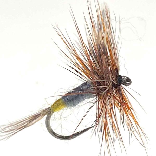 パターン名：スタンダードパターンタイプ：ドライフライ主な使い方：釣り上がり、ライズ狙いイメージ：メイフライ（カゲロウ）　対応フック：バーブド（返しあり） バーブレス（返し無し）サイズ #12 #14 #16 #18一言：スタンダードタイプの...