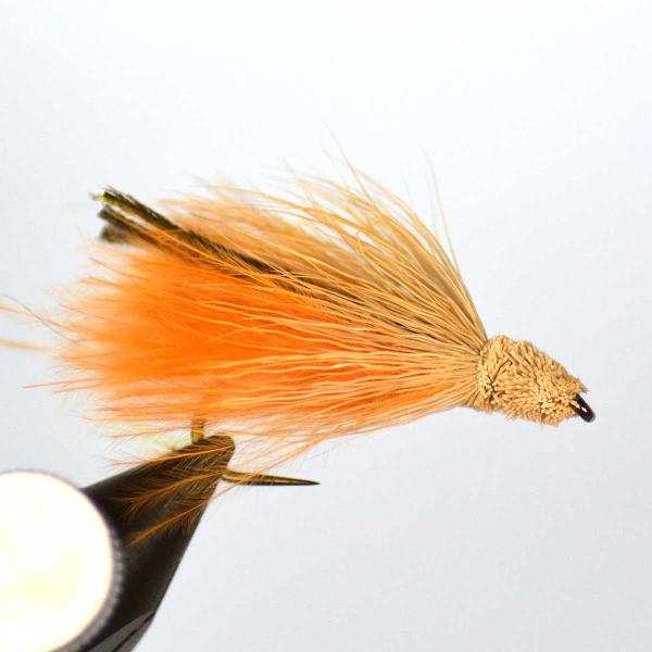 もはや釣れるストリーマーの代名詞ではないでしょうか？マドラーミノーのバリエーションパターンで、柔らかいマラブーがトラウトを刺激します。ホッパーに反応しないときや、静かに泳がせたい時にオススメです。また、トラウトだけでなく近年ではバス用に使う...