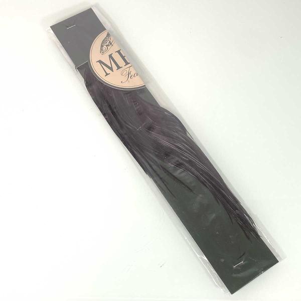 Metzのサドルハックル グレード2ハーフです。ブラックはドライフライ制作で最も使用される基本カラーで、視認性が高く自然なシルエットを作りやすい素材です。サドルフェザーは均一な長さがあり、#10〜#14前後のサイズを中心に扱いやすく巻きやす...