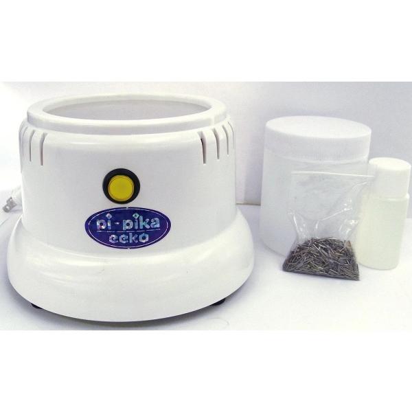 スタイリッシュなデザインとおしゃれなホワイトボディ。操作は電源のＯＮ-ＯＦＦだけというシンプルさ！重さはわずか1.4kgなので、持ち運びもラクラクです。研磨力も大幅アップ！約20ｇまで研磨可能です。【仕様】電源：100V 50/60Hzモー...